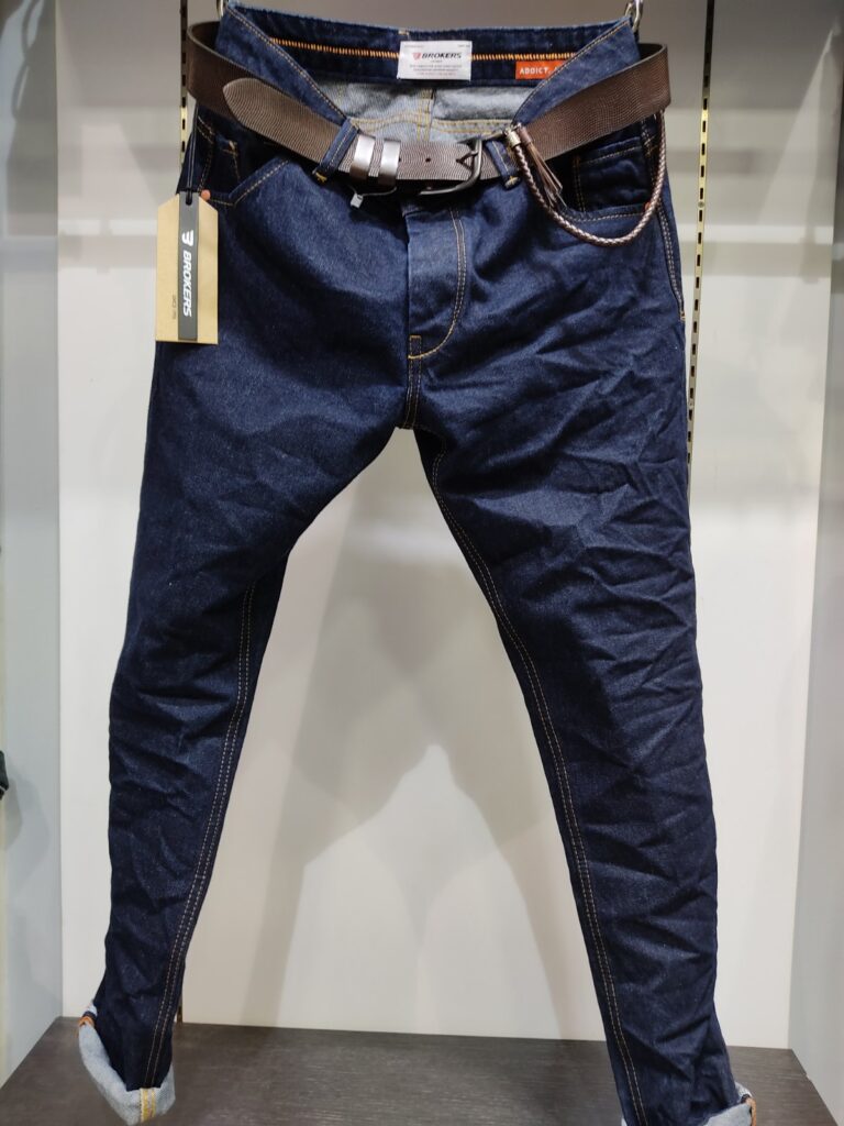 JEANS – di Marco